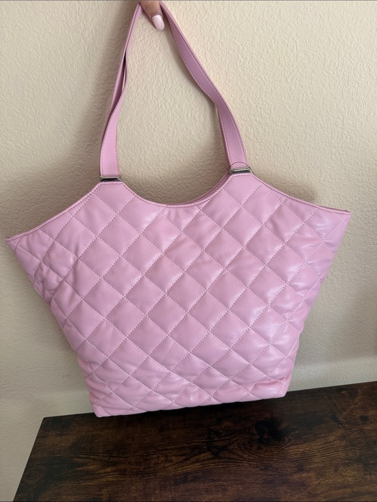 INC International Concepts | Bags | Inc Extra Large Quilted Pink Tote ...